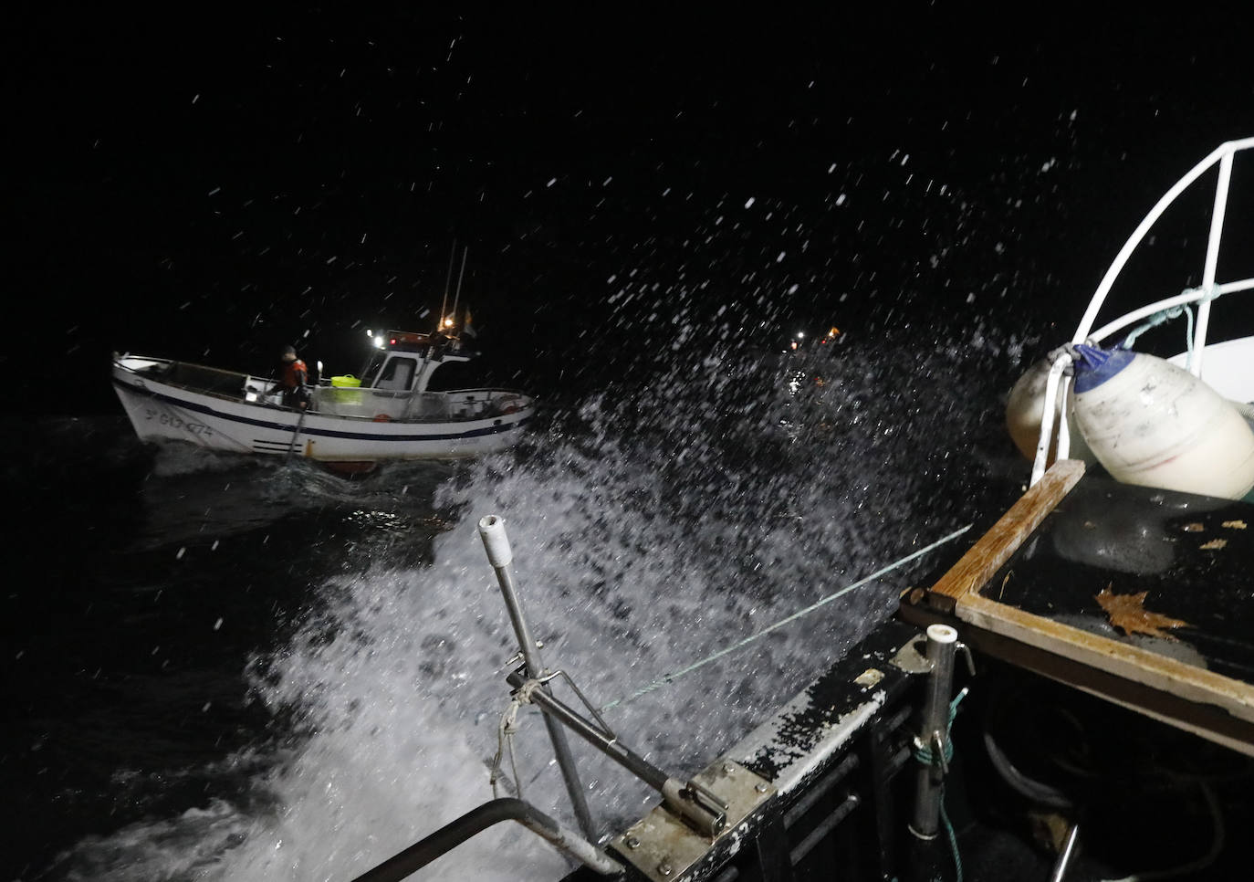 Fotos: Así es la pesca de la angula en Asturias | El Comercio