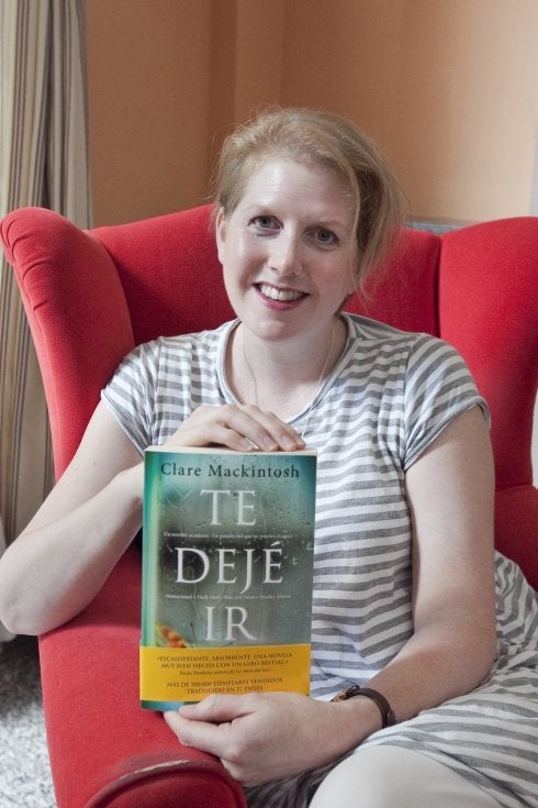Clare Mackintosh: «Tienes que seguir levantándote, no puedes dejar que ...