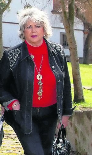 Increpan a la concejal de Cultura de Colunga en un restaurante de ...